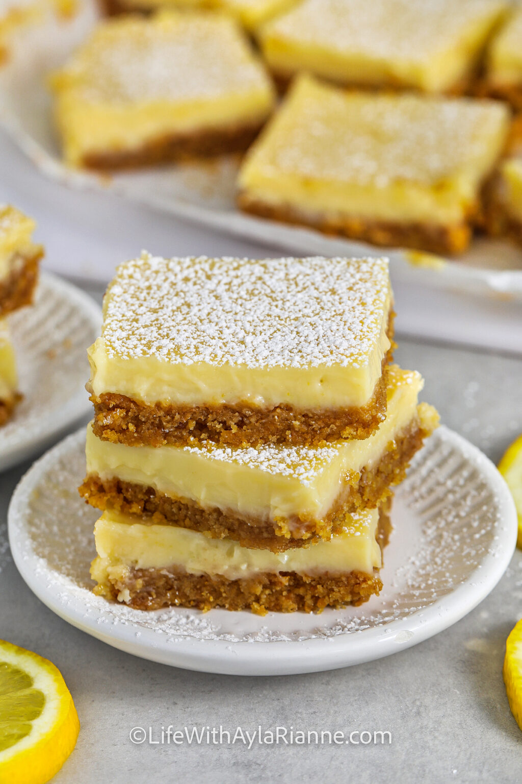 Easy Lemon Bars with Graham Cracker Crust